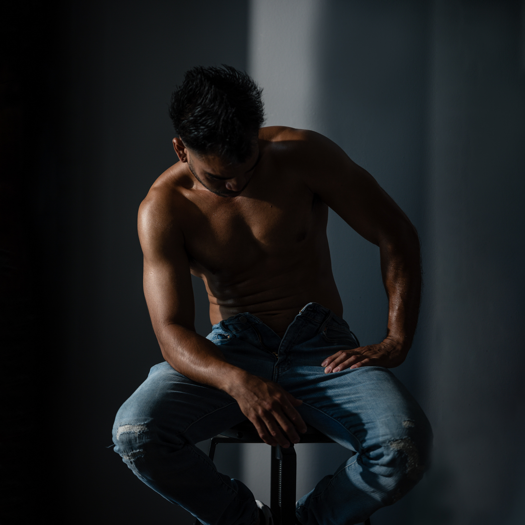 Embracing Masculinity with Male Boudoir - olveraboudoir.com